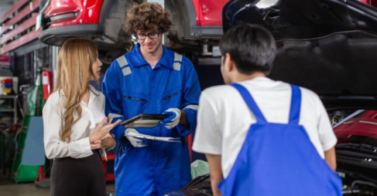 Treba da radite mali i veliki servis auta? Evo šta treba da znate | Sve ...